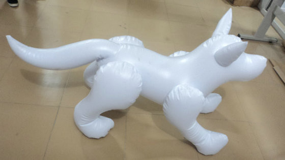 PVC White Inflatable Dogs Fireproof Customized For Advertising and Kids Playing