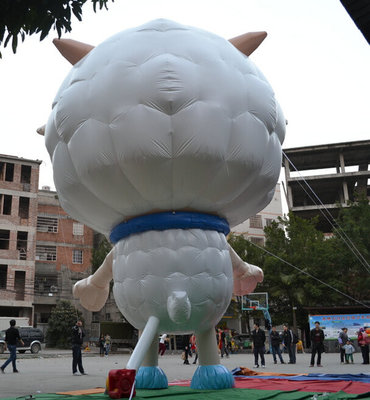 Event Display Inflatable Advertising Products 3.5m Height Pleasant Sheep