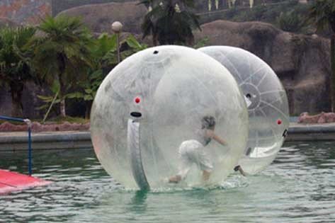 Transparent Floating Inflatable Walking Water Zorb Ball In Kids And Adult 2m Diameter