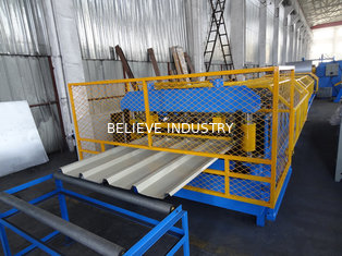 China IBR Roofing Sheeting Roll Forming Machine supplier