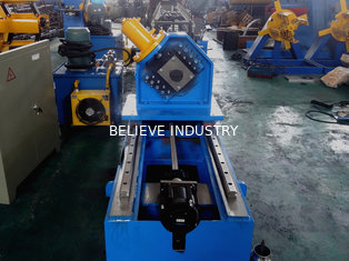 China 1.5mm To 2.5mm Thickness Servo Flying Cutoff C-section Lip Channel Roll Forming Machine supplier