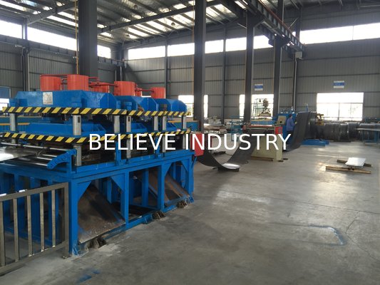 Heavy Duty Perforated Ladder Cable Tray Roll Forming Machine With Automatic Size Adjusting supplier
