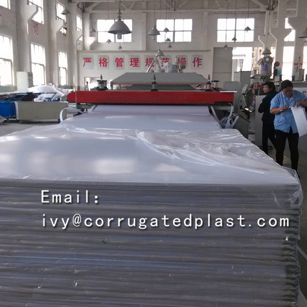 Plastic Corrugated Sheets fire retardant floor protection sheet