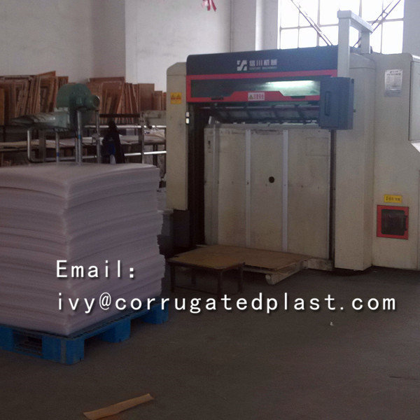 Polypropylene cheap price hollow corrugated plastic sheet China supplier