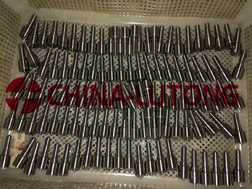 China Common Rail Nozzle DSLA143P970-high quality diesel nozzle supplier