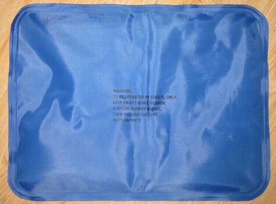 Summer Cooling Mats Blanket Ice Pet Dog Bed Mats For Dogs Cats Sofa  Camping Yoga Sleeping Pet Dog Cool Mat Pink