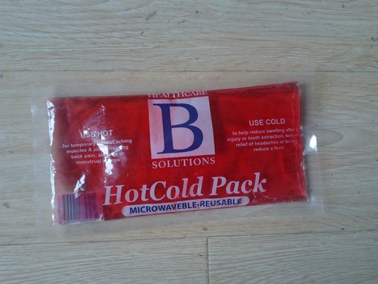 Hot & Cold  Compress Wrap Red Color Therapy Packs China Manufacturer Cold Ice Bag Sports Icy Pack
