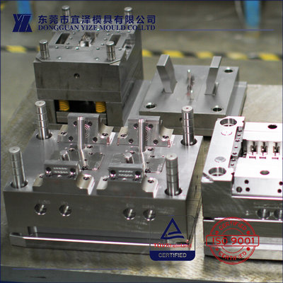 high precision plastic injection mold for Reinforced nylon 66 (GF30%) RAL1035 base factory