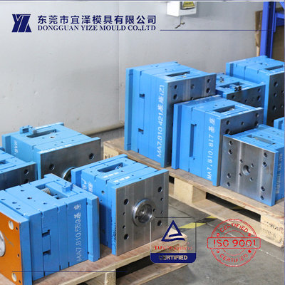 high precision plastic injection mold for PBT+ABS 601SA Japanese Polygon contains 20% mineralsenhanced by inorganic subs