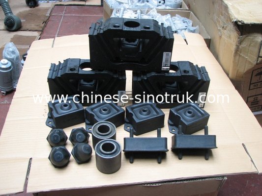 HOWO TRUCK SPARE PART FRONT ENGINE BEARER WG1680590095 supplier