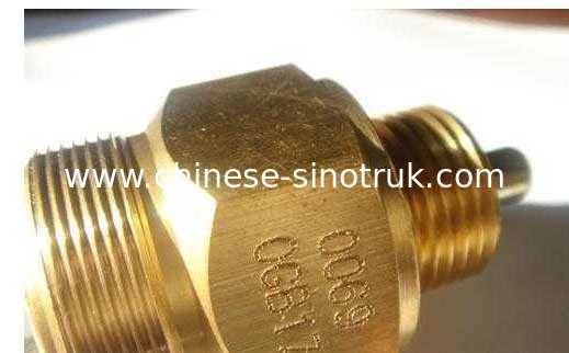 Sinotruk HOWO truck spare parts- WG9100710069 Pressure Switch  for gearbox supplier