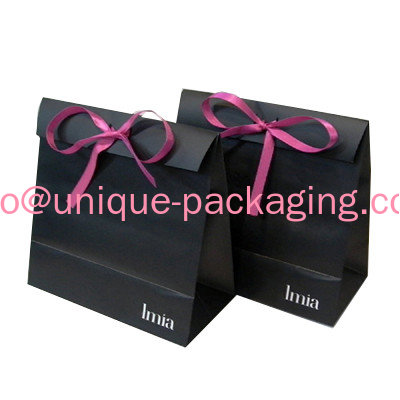 Tie Bowknot Custom Logo Print Matte Black Paper Gift Bag Medium Size