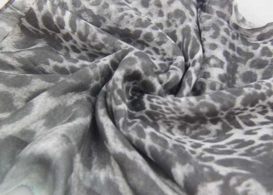 90×180cm Leopard Print Scarves Buying Agents / Trading Services In China