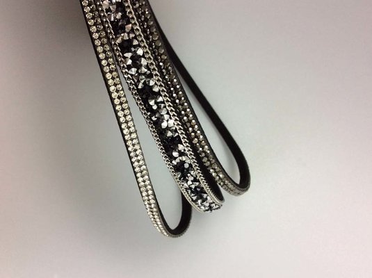 Alloy metal button clasp bracelet in China Sourcing Agent Buy Yiwu Imitation Jewelry