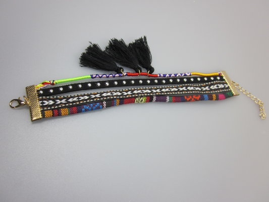 Imitation Jewelry Tassel Mixed Color Bracelet  GuangZhou Sourcing Agent