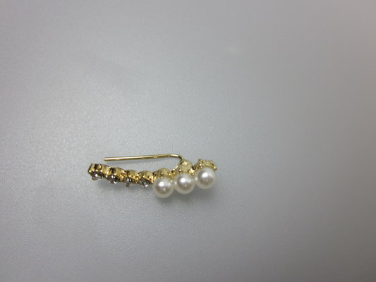 Plated Imitation Pearl Earring with Rhinestone In Yiwu Sourcing Agent