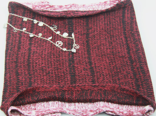 Burgandy Scarf Asia International Trading Company Procurement Sourcing Agent Guangzhou