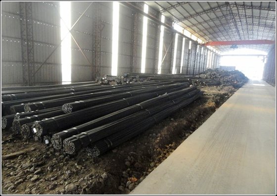 Low Carbon Black Deformed Steel Bars , 18mm HRBF335 Steel Reinforcing Rods