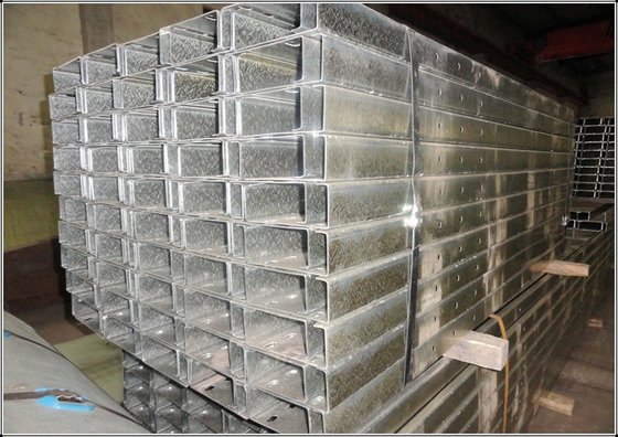 Q345B Mild Steel C Channel , Agricultural Ssteel Framed Buildings Channel Structural Steel