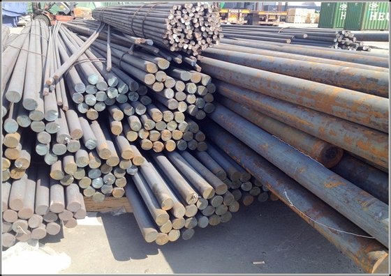Black Structural Round Mild Steel Bar , 12mm S235JR Hot Rolling Steel Round Stock