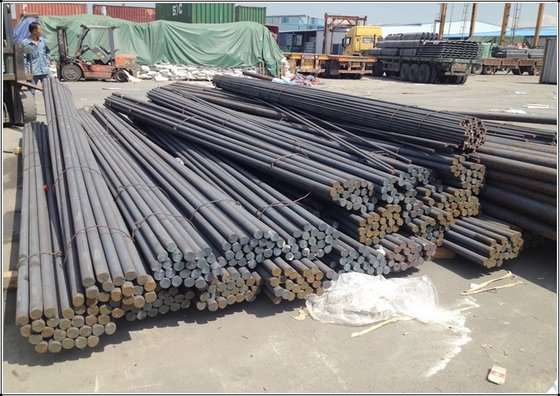 Die Steel Round Bar Stock ,  Smoothly Surface 8 mm Dia JIS SS400 Carbon Steel Rod