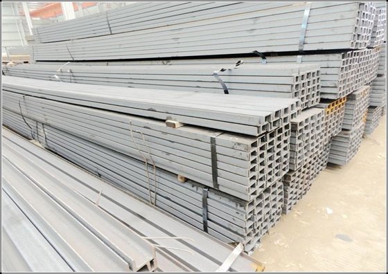 Carbon Mild Structural Hot Rolled Mild Steel U Channel JIS / GB / DIN Standard