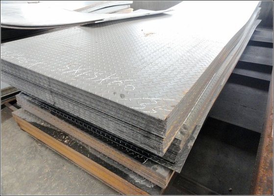 Anti Slip Diamond Plated Steel Sheets , Embossed Checkered Decorative Metal Floor Plate