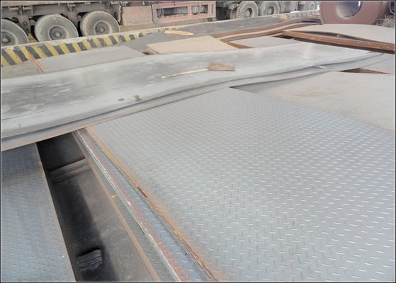 SS400 Checkered Steel Plate , Cutting Available Carbon Steel Sheet Metal