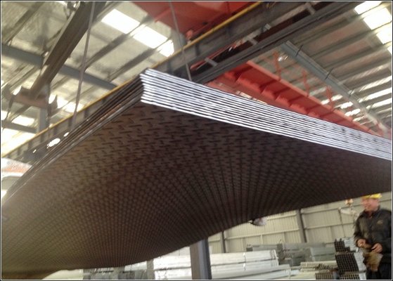 SS400 Checkered Steel Plate , Cutting Available Carbon Steel Sheet Metal