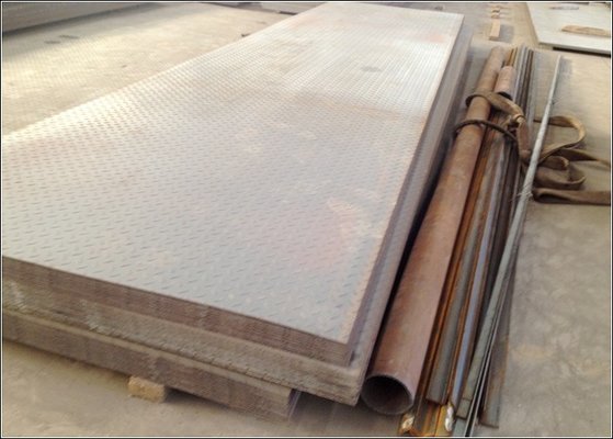 High Strength Checkered Steel Plate , Low Carbon Steel Diamond Plate Floor