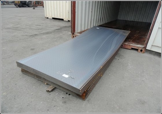 ASTM Q235b Carbon Steel Checkered Metal Plate for Non Slip Stair Treads