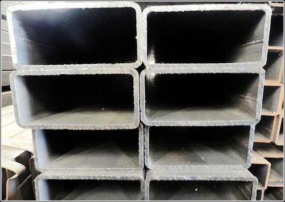 Black Hot Rolled Iron Square Steel Pipe with Hollow Section 25*25*1.4mm Size