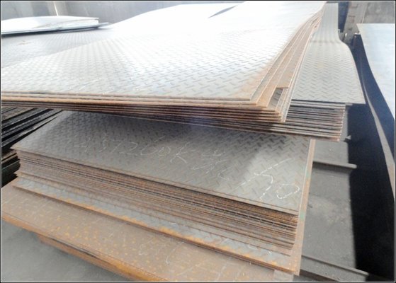 Anti Slip Diamond Plated Steel Sheets , Embossed Checkered Decorative Metal Floor Plate