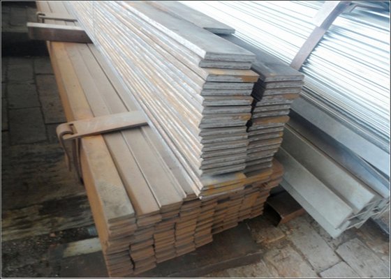 Black / Galvanized Mild Steel Flat Bar with Square Edge with material JIS SS400 SS490