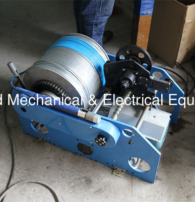 Deep water downhole well logging small size straight cylinder type inspection camera syste