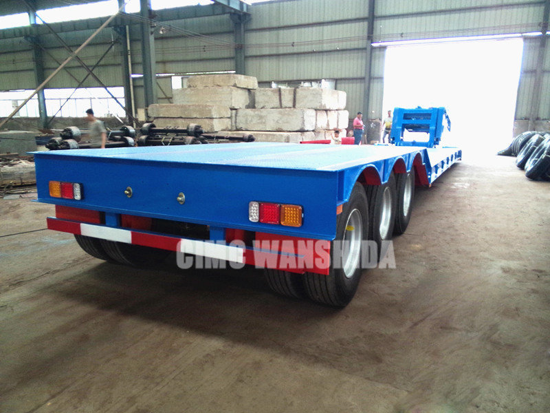 Tri axle excavator trailer removable front loading 60 ton 80 ton 100 ton detachable gooseneck lowboy low bed semi traile