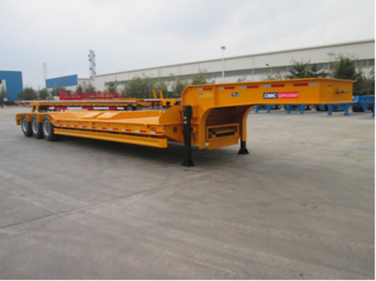 HOWO Tractor Head Low Bed Trailer Flatbed Truck Trailer For Excavator