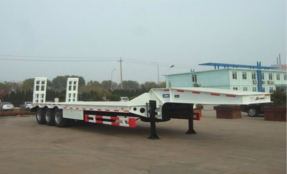 60 Ton Goosneck Low Bed Trailer CIMC 3 Axles Low Bed Container Carrier Trailer