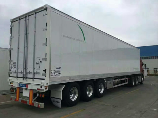 Tri - Axle Refrigerated Cargo Trailer Refrigerated Semi Trailer 70m Length For Freezing Cargo