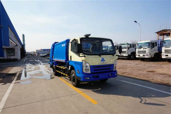 6 CBM Solid Waste Garbage Truck Compactor Type For Collecting Garbage
