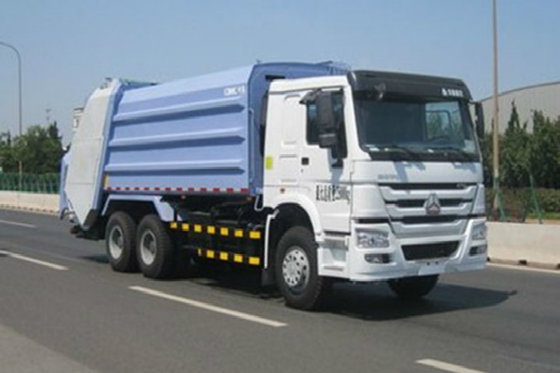 HOWO 12 Tons Refuse Collection Vehicle Rear Loading Rubbish Compactor Truck 20cbm