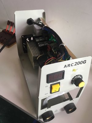 ARC200G Portable Welding Machine Max Current 200A , 45% Duty Cycle
