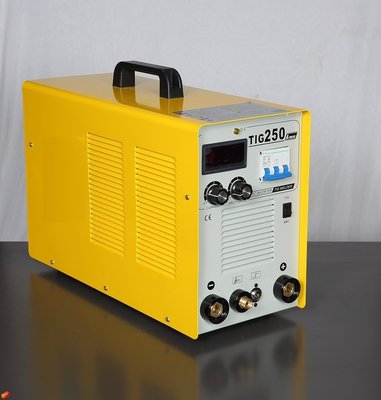 Eleletric Mosfet TIG Inverter Welder , Single Phase Welding Machine 0.73PF