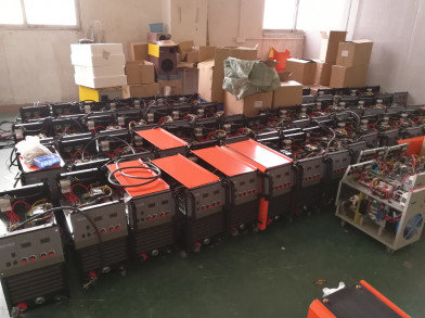 IGBT Inverter MIG CO2 Welding Machine 3 Phase 15~38V With High Duty Cycle