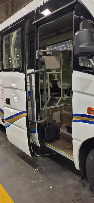 Quiet and Stable automatic commecial vehicle door,electrical commercial vehicle door(EOM200)