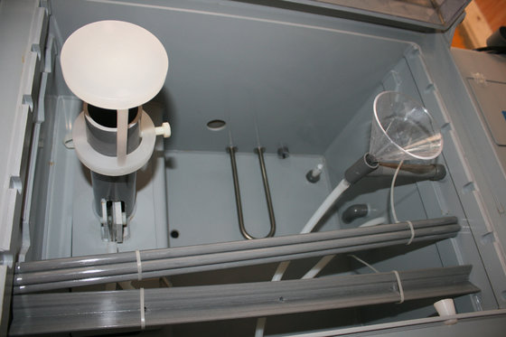 Manual / Automatic Control Salt Spray Test Chamber No Leakage For Lubricating Grease