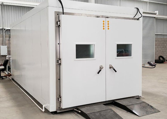 Simulated automobile temperature humidity walk-in climate chamber