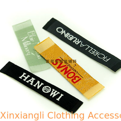 Colored Damask Apparel Brand Woven Labels , Woven Name Labels For Clothing