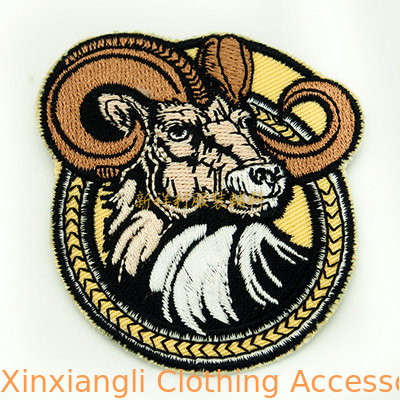 Customized Logo Embroidered Badges For Clothing Fabric / Home Textile Fabric