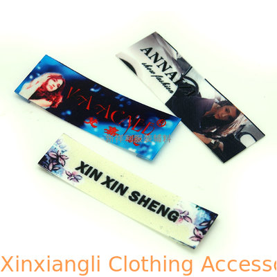 Fashion Silk Screen Clothing Labels With Customized Color And Logo Design